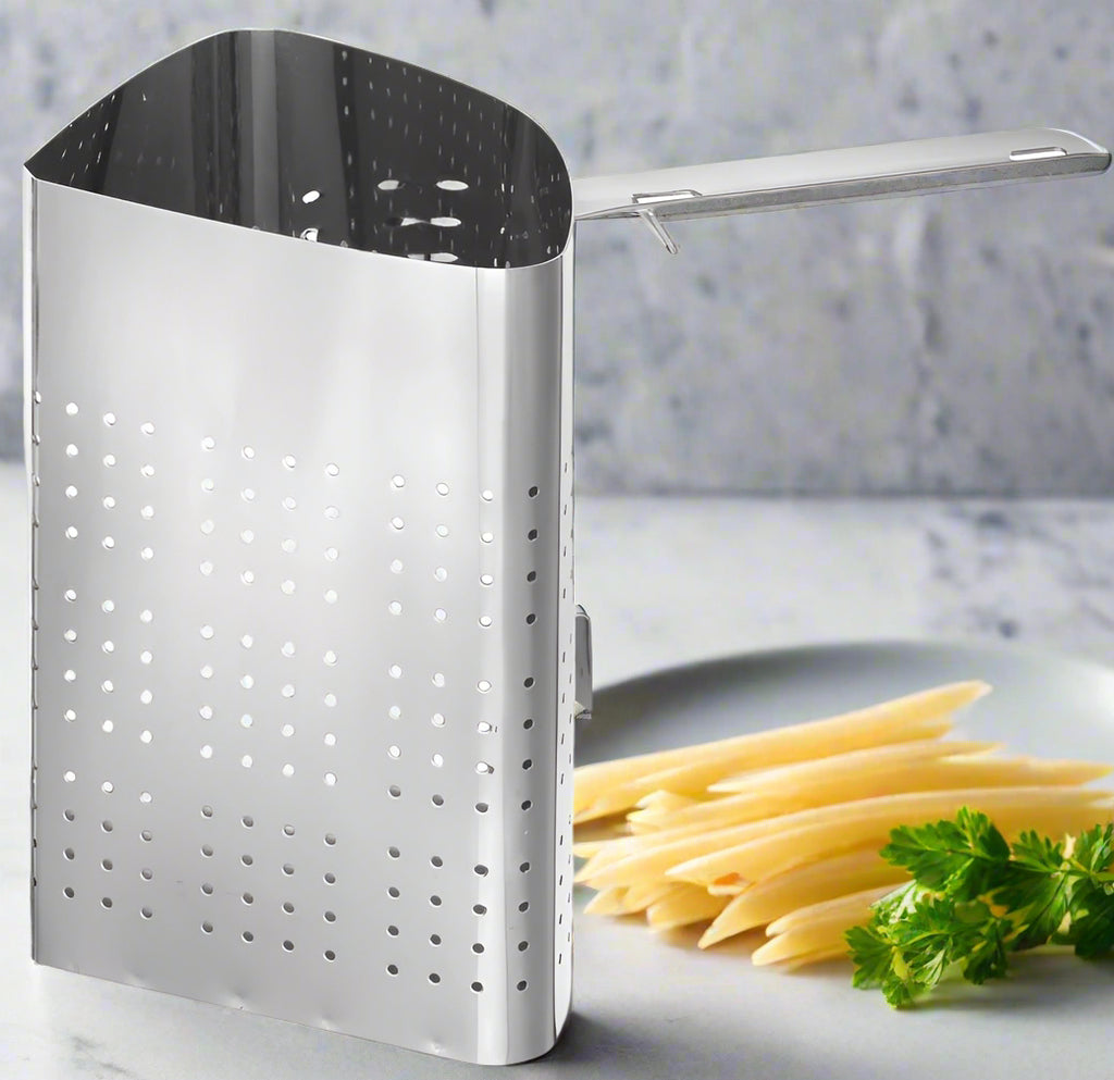 Pasta Insert & Strainer – Cook Perfectly – Season and Stir